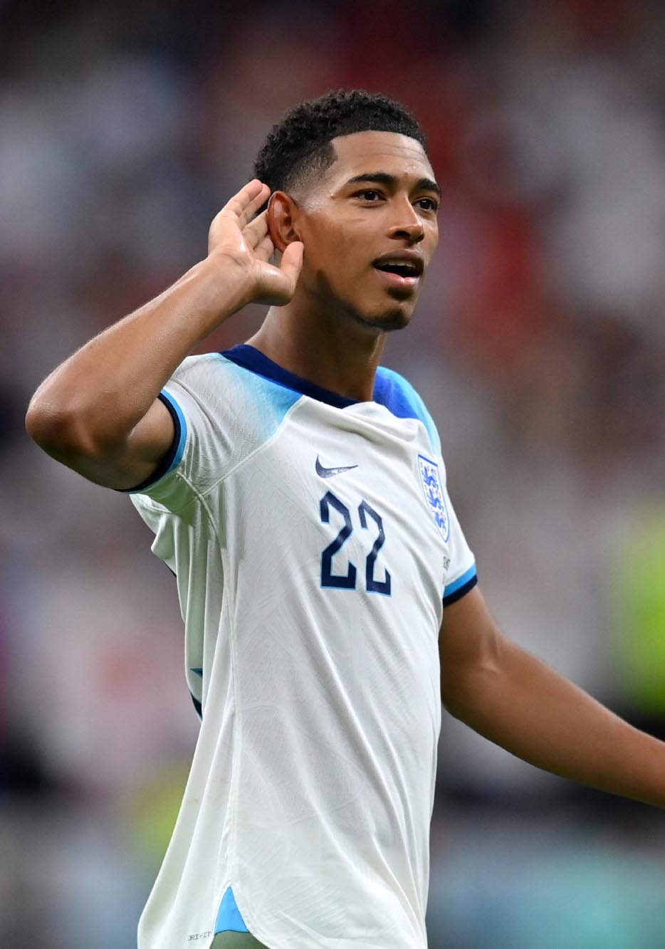 Battle for Bellingham: European giants chase England star